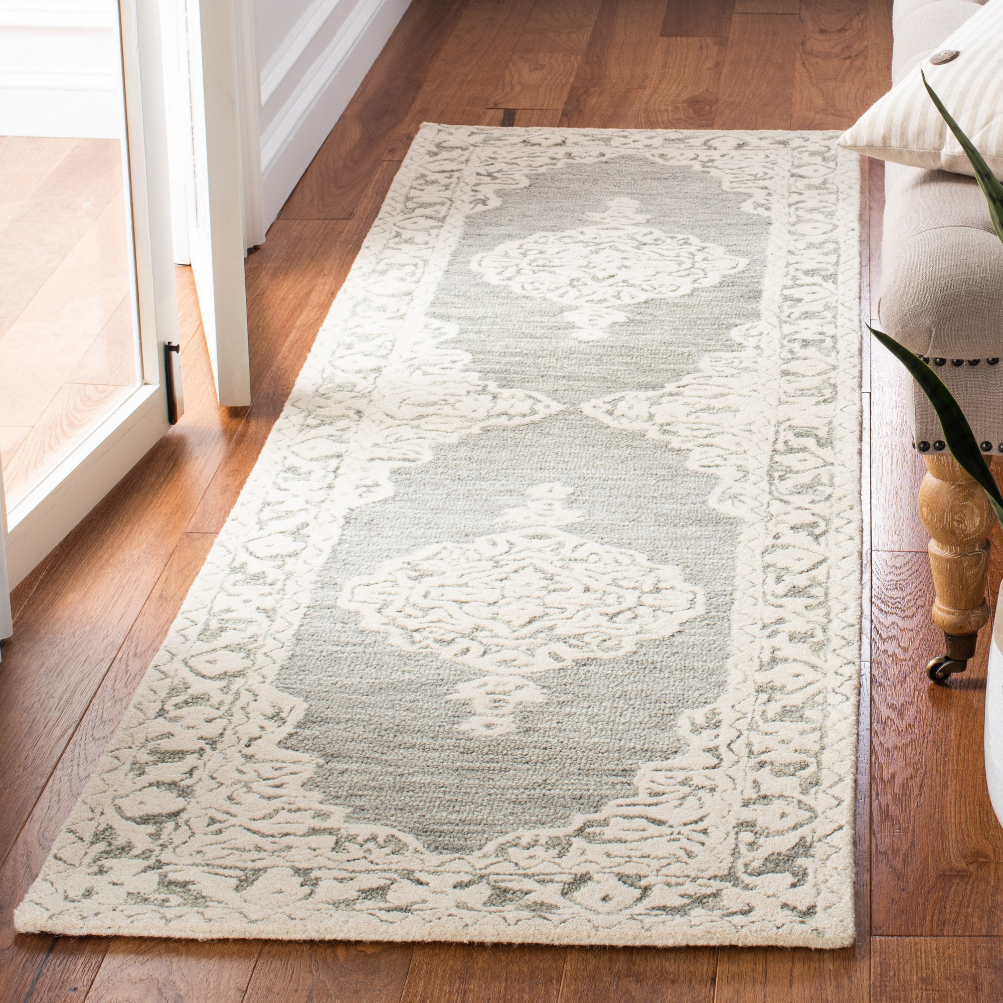 Bungalow Rose Micro-Loop Hand Tufted Wool/Cotton Oriental Rug in Gray ...
