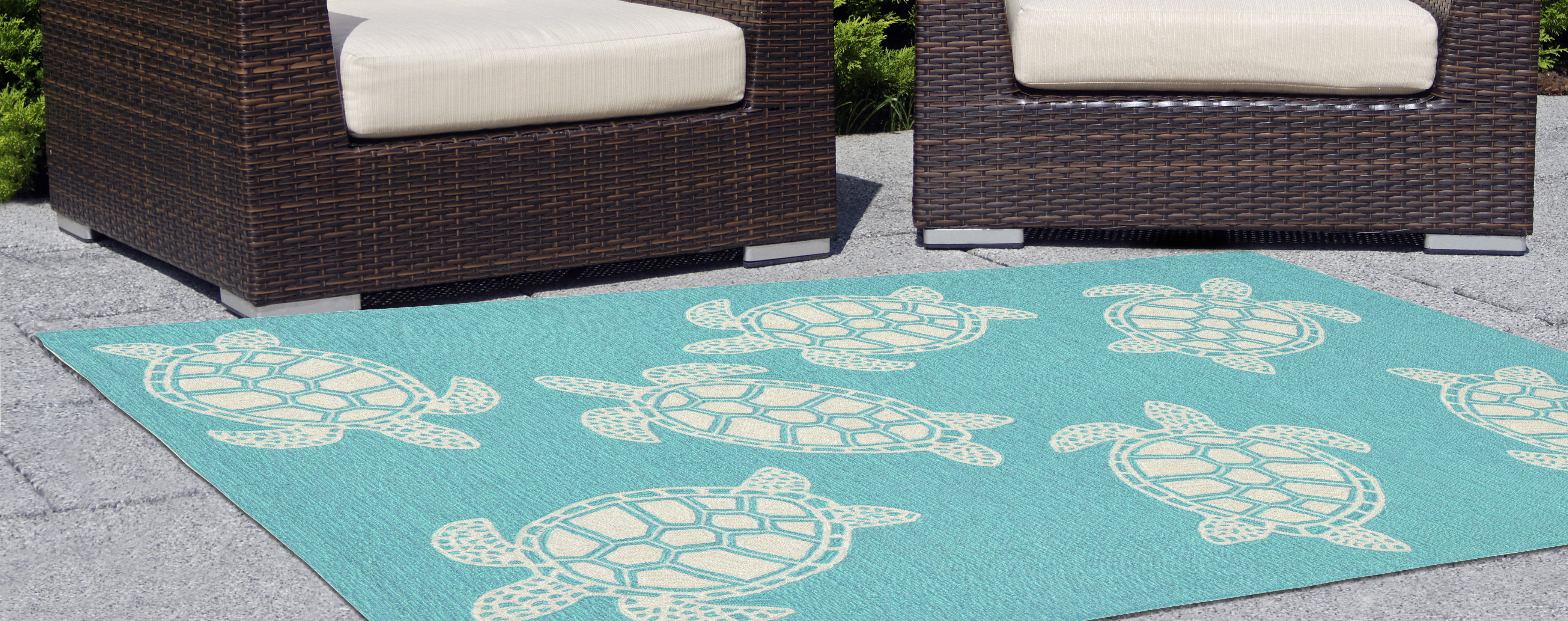 Highland Dunes Claycomb Turtle Hand-Tufted Blue Indoor/Outdoor Area Rug ...