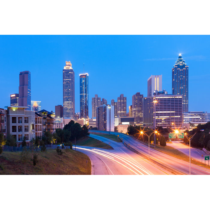 Hokku Designs Fllanza Skyline Of Atlanta On Canvas by Dmyto Photograph ...