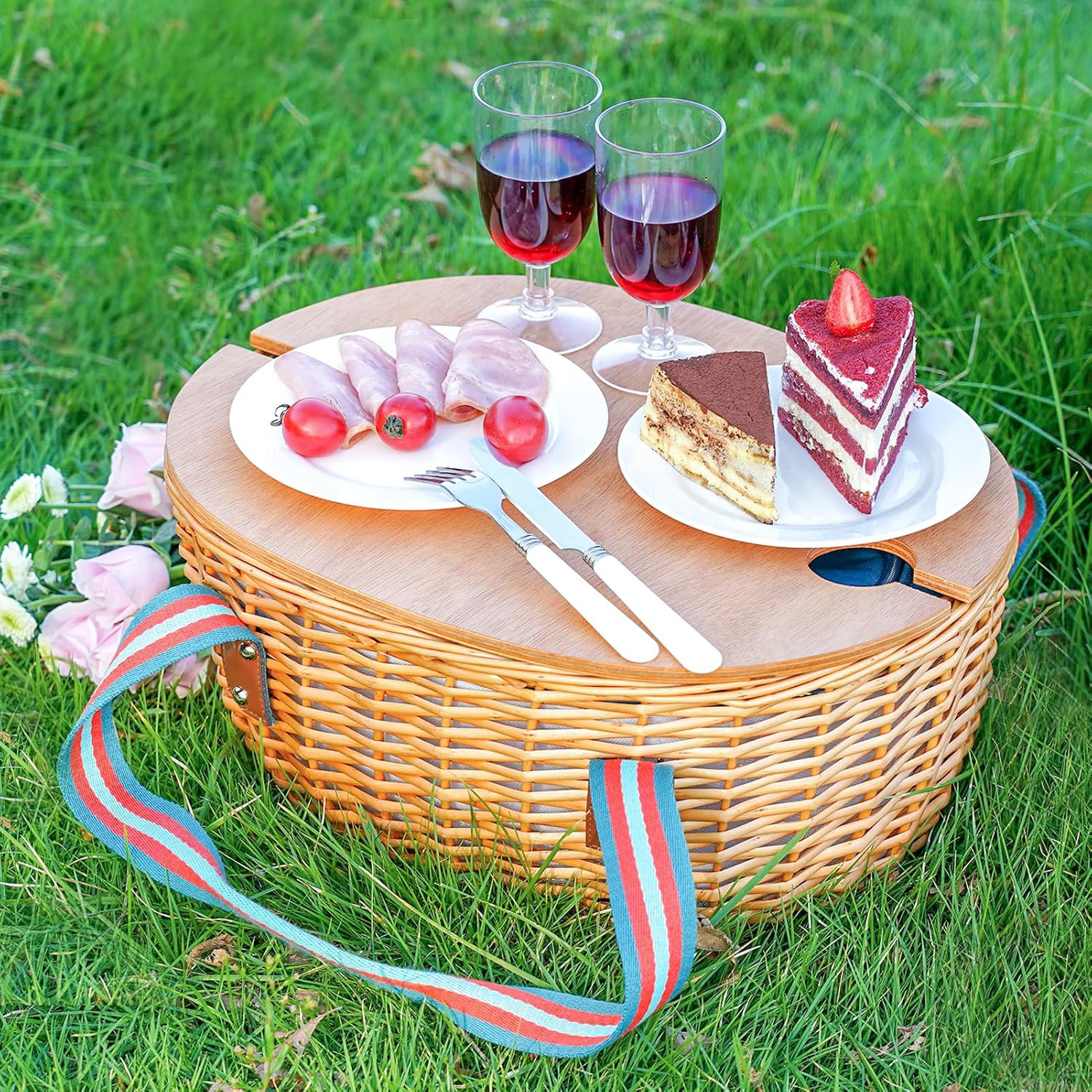 Shimano Picnic Basket For 2 With Blanket - Wicker Picnic Basket With ...