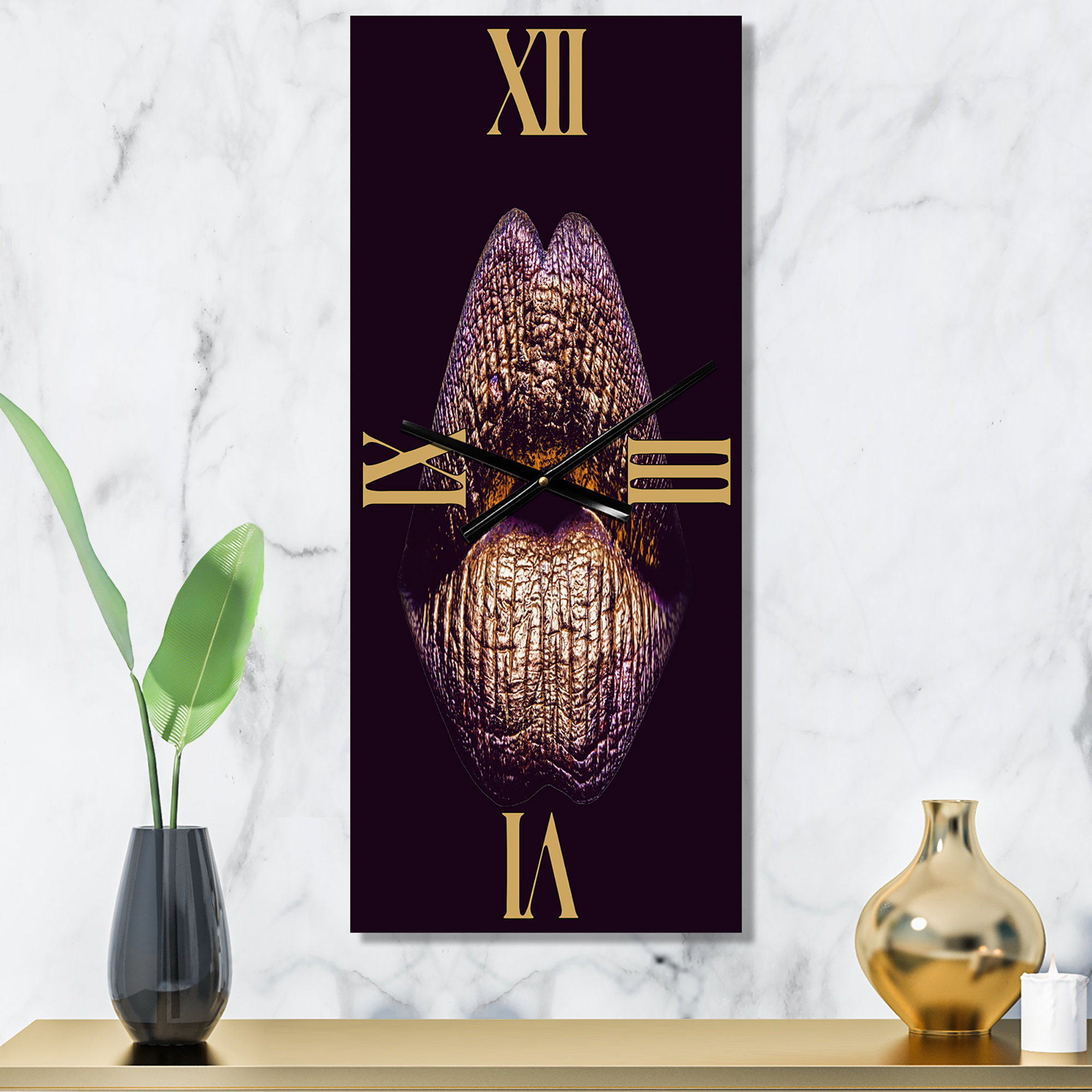 East Urban Home Sexy Golden Metallized Female Lips III - Modern Wall ...