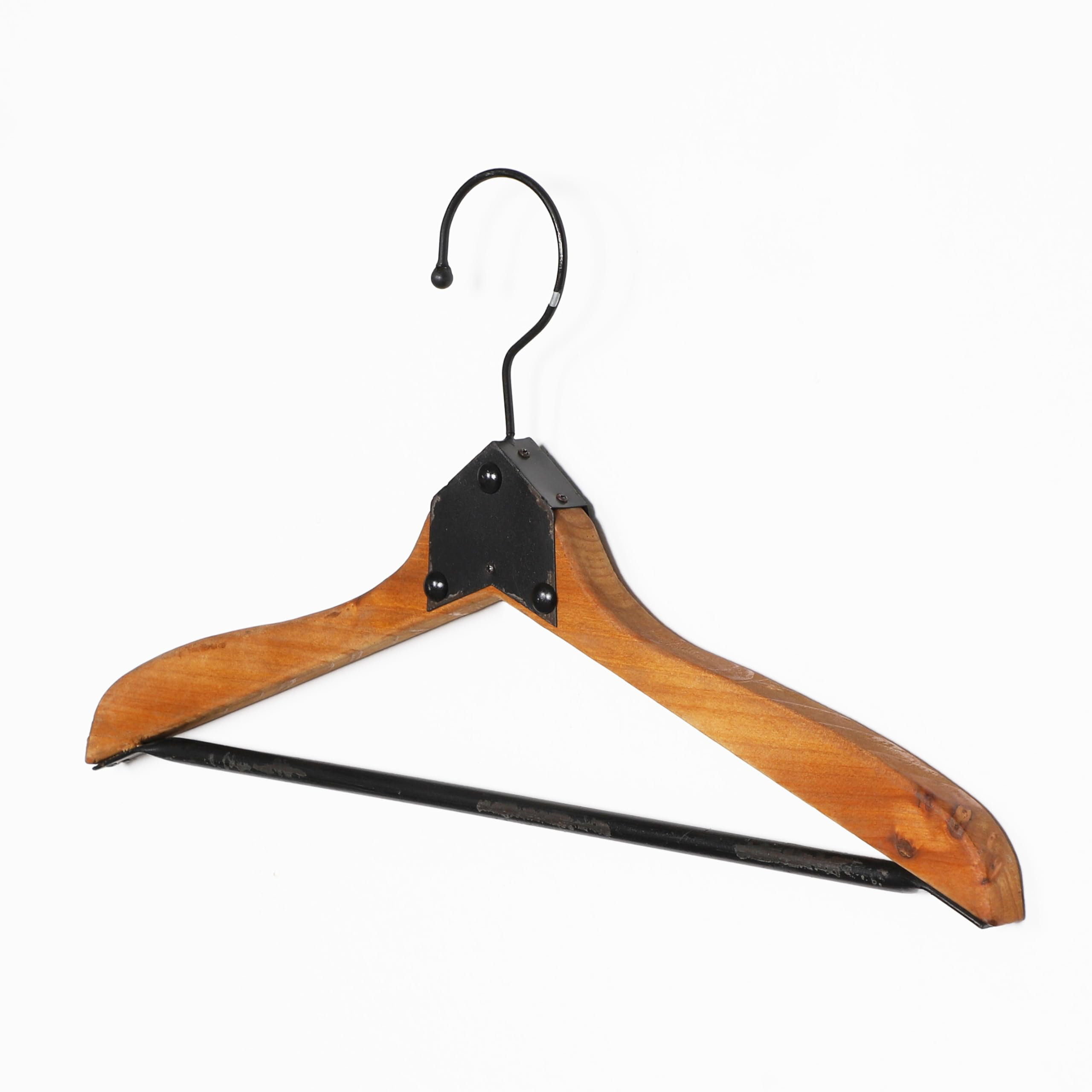 Bayou Breeze Caitlynd Wooden Hanger, Vintage Style, 4 Pack, Durable And ...