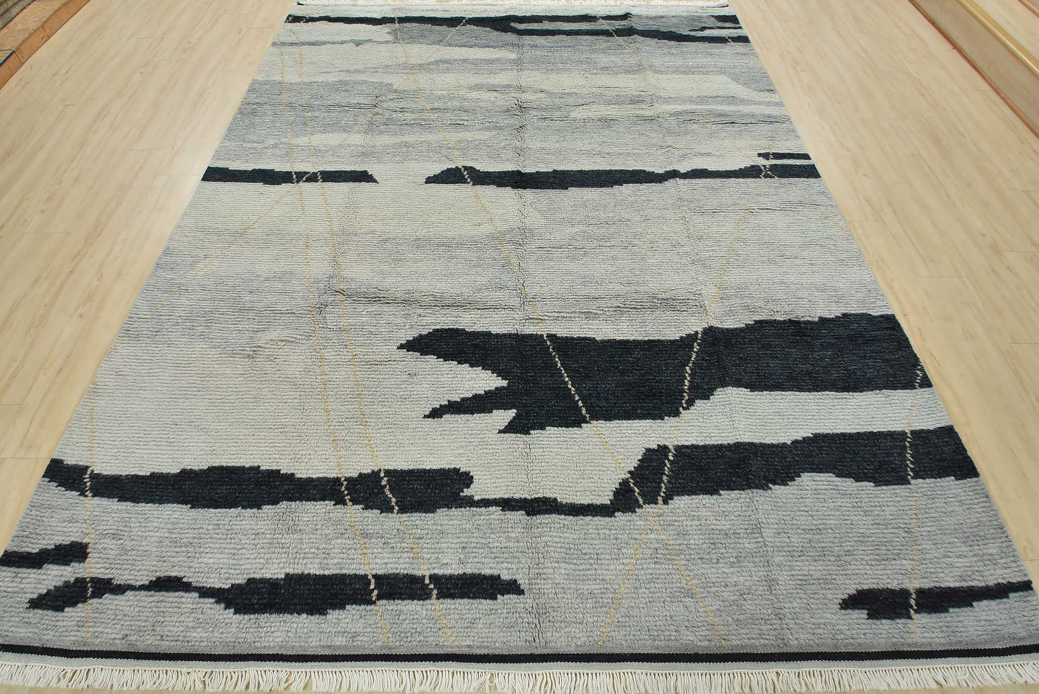 Orren Ellis One-of-a-Kind Jonavin Hand-Knotted 8'1" x 10'6" Wool Area ...