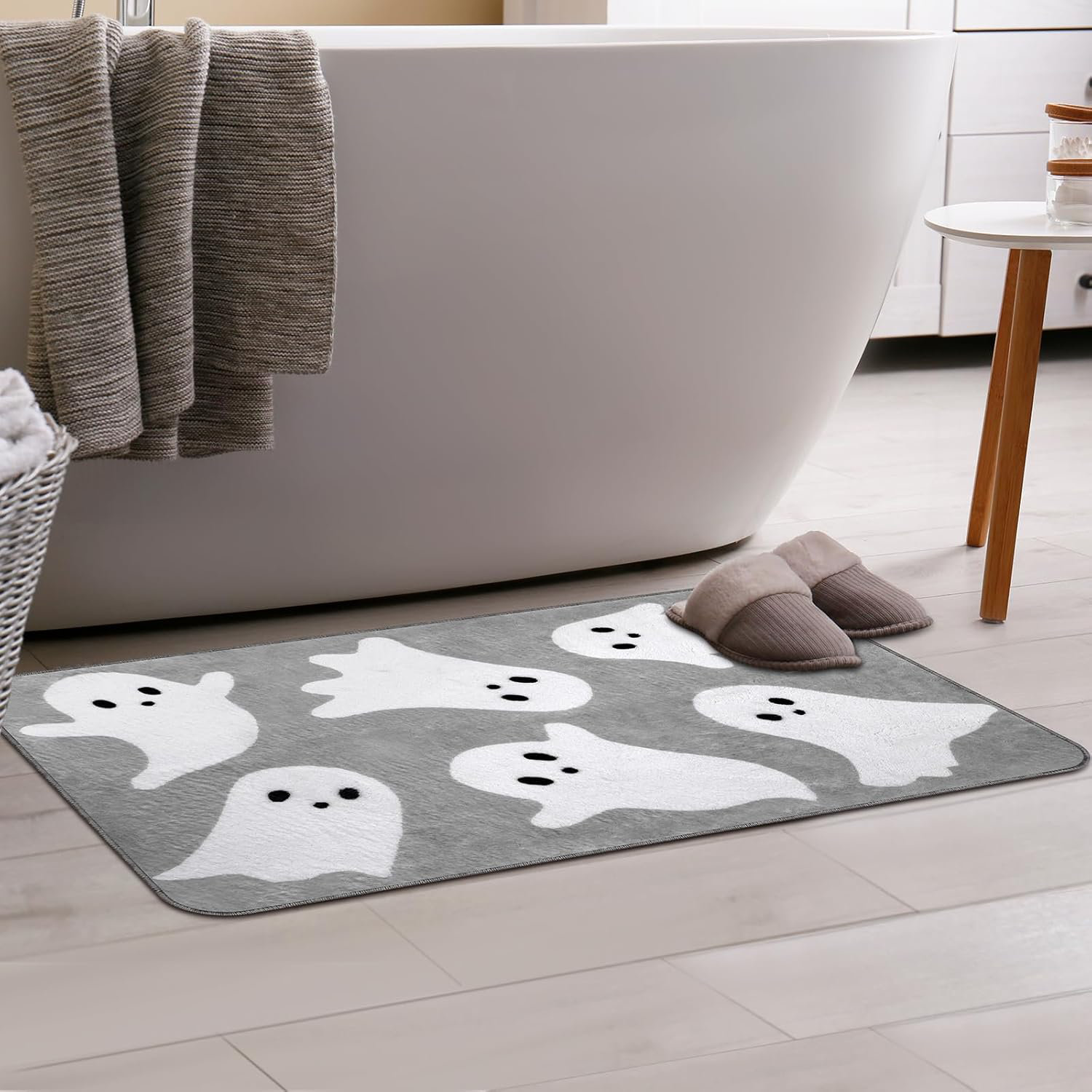 The Holiday Aisle® Halloween Ghost Bathroom Rug Cute Spooky Halloween ...