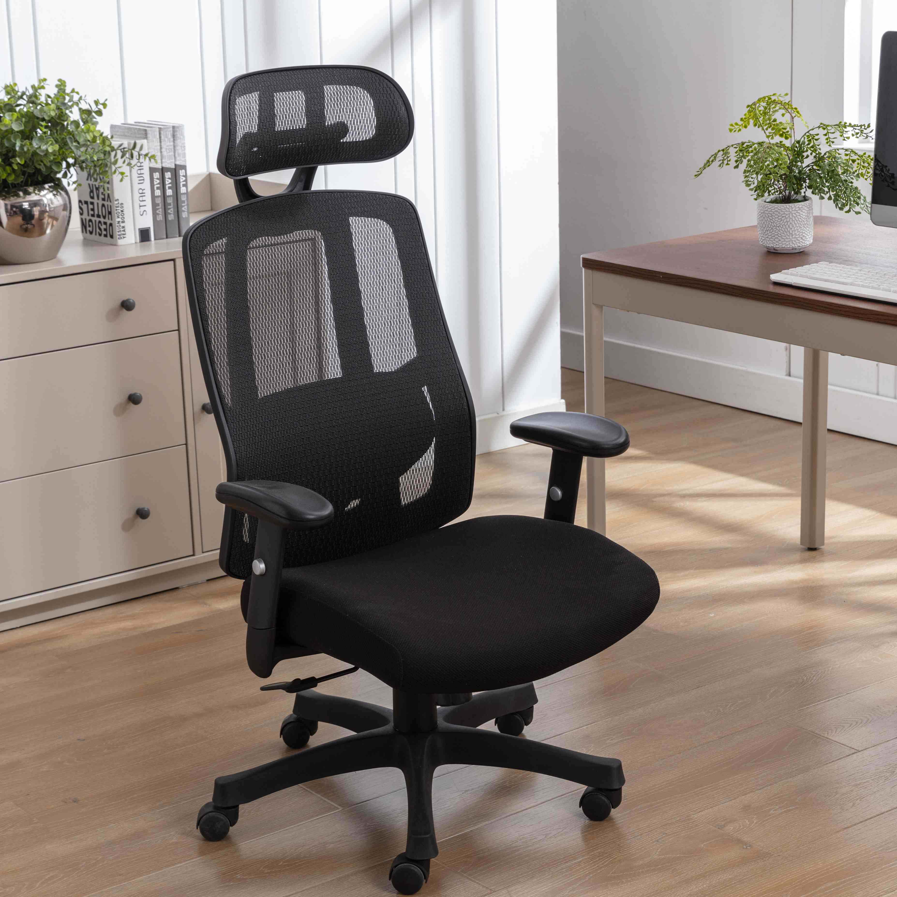 Ivy Bronx Babita Breathable Mesh Desk Chair with Lumbar Support Armrest ...