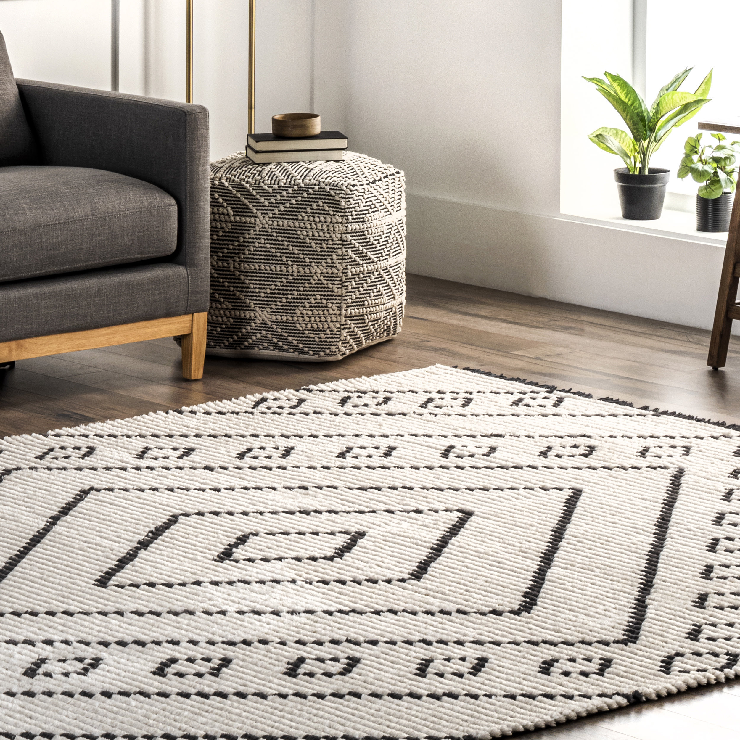Corrigan Studio® Lara Soft Shaggy Textured Diamond Fringe Area Rug ...