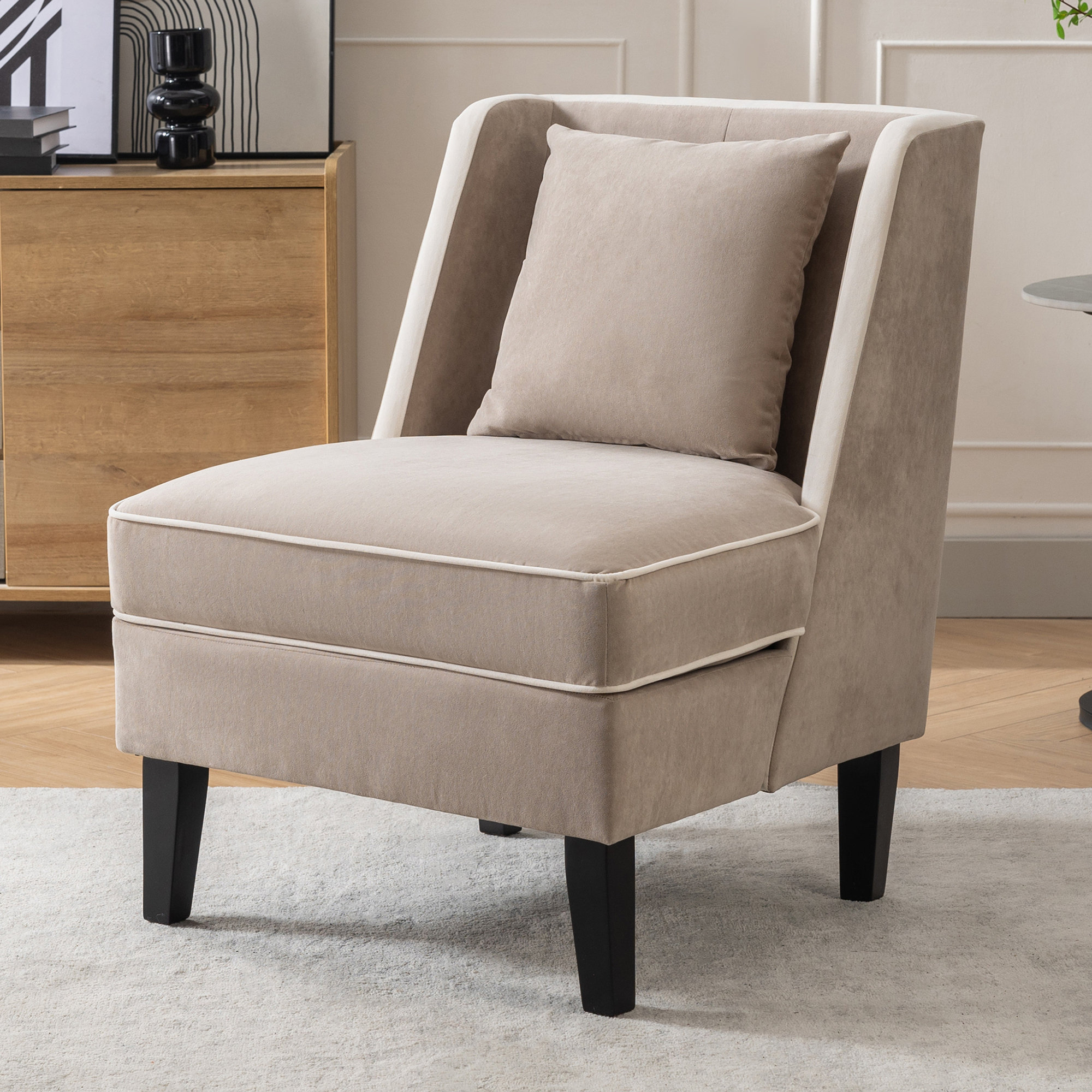 Mercer41 Liyal Modern Velvet Upholstered Accent Chair with Piping ...