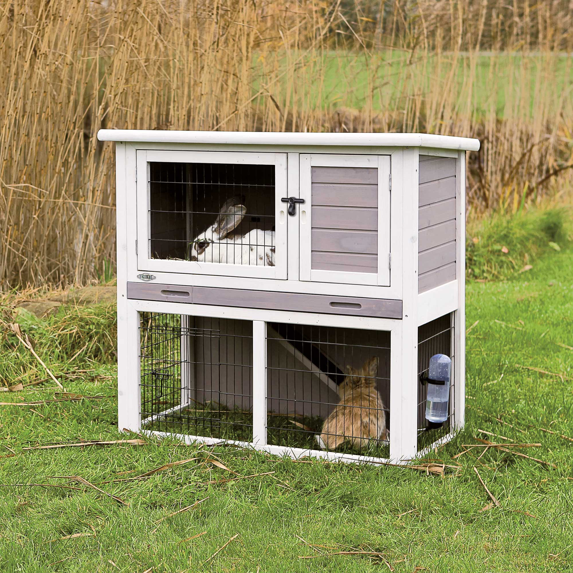 TRIXIE 2-Story Single Rabbit Hutch with Run and Ramp, Ideal for Rabbits ...