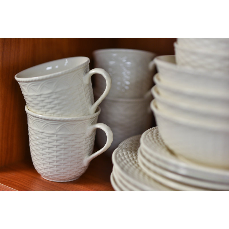 Red Vanilla Nantucket Stoneware Dinnerware Set - Service for 4 ...