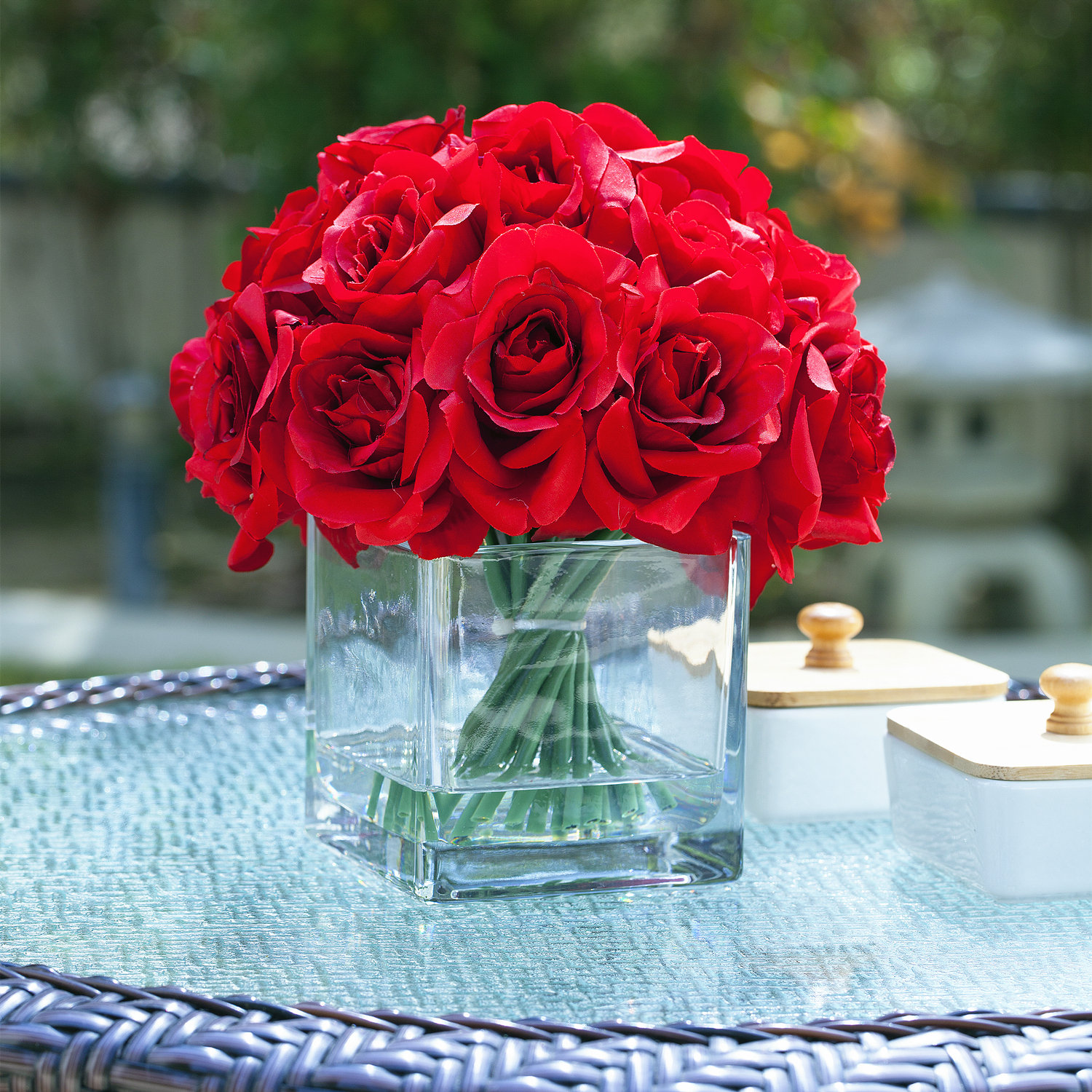 35 Valentine’s Day Decorations to Make Your Home Feel Instantly ...