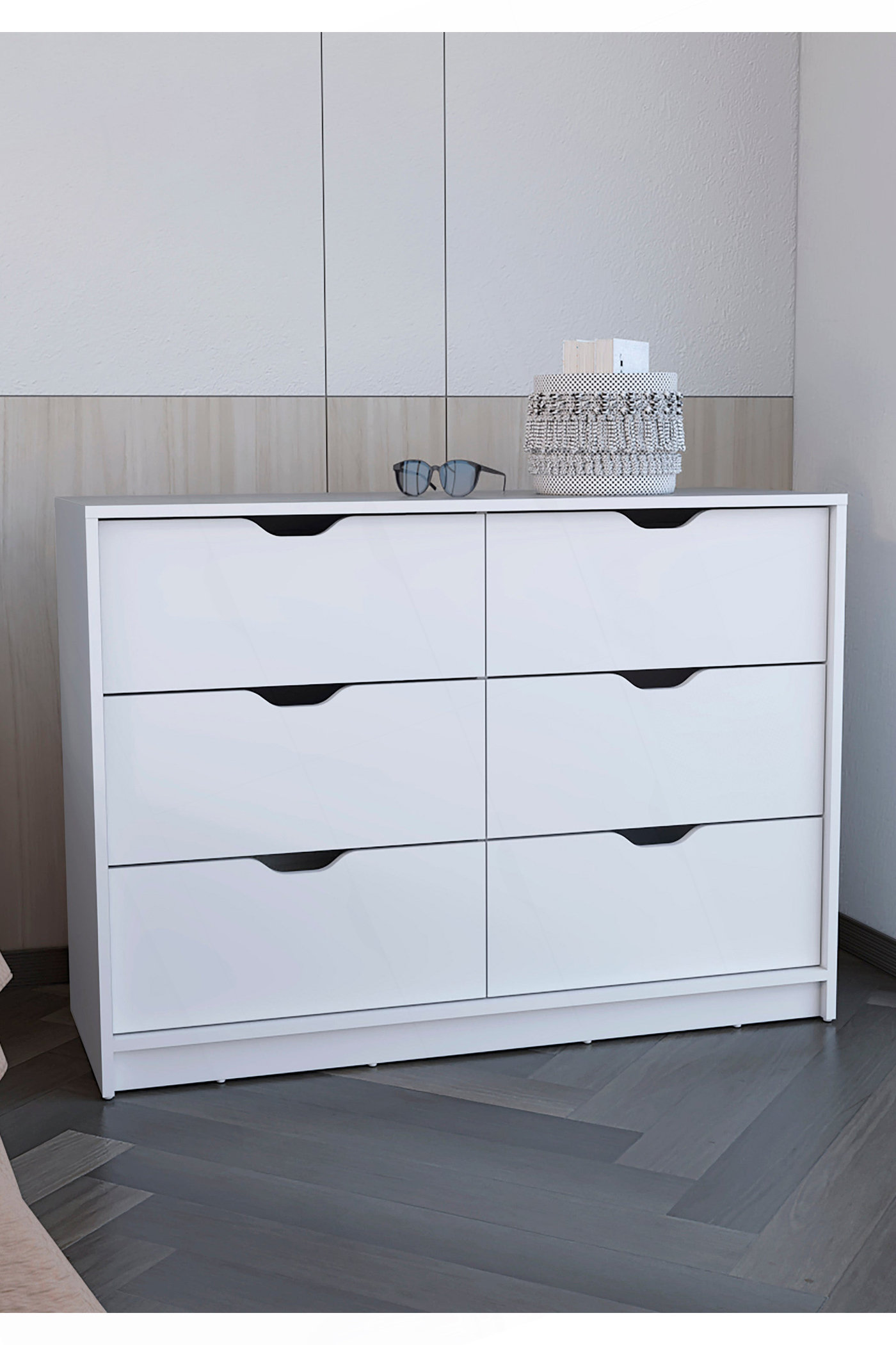 Latitude Run® Dresser 30"H, 4 Drawer Dresser With 2 Lower Cabinets ...
