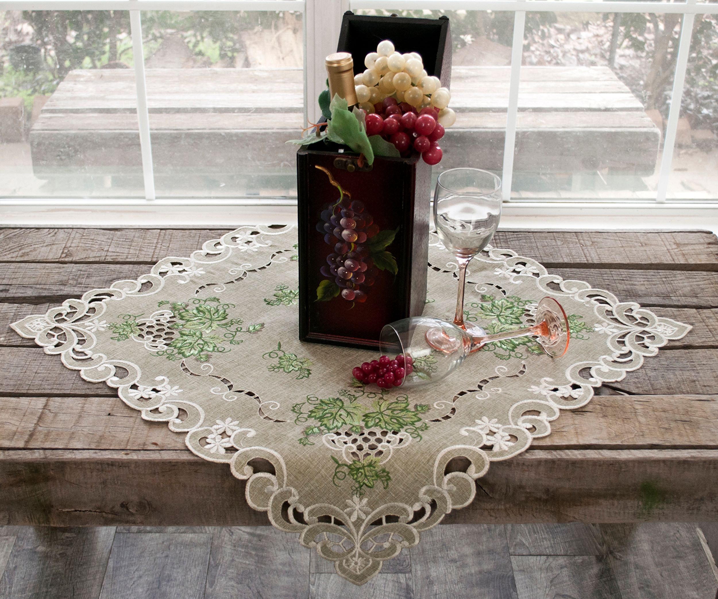 Ophelia & Co. Callicoat Antique Green Leaf on Sage Green Square Doily ...