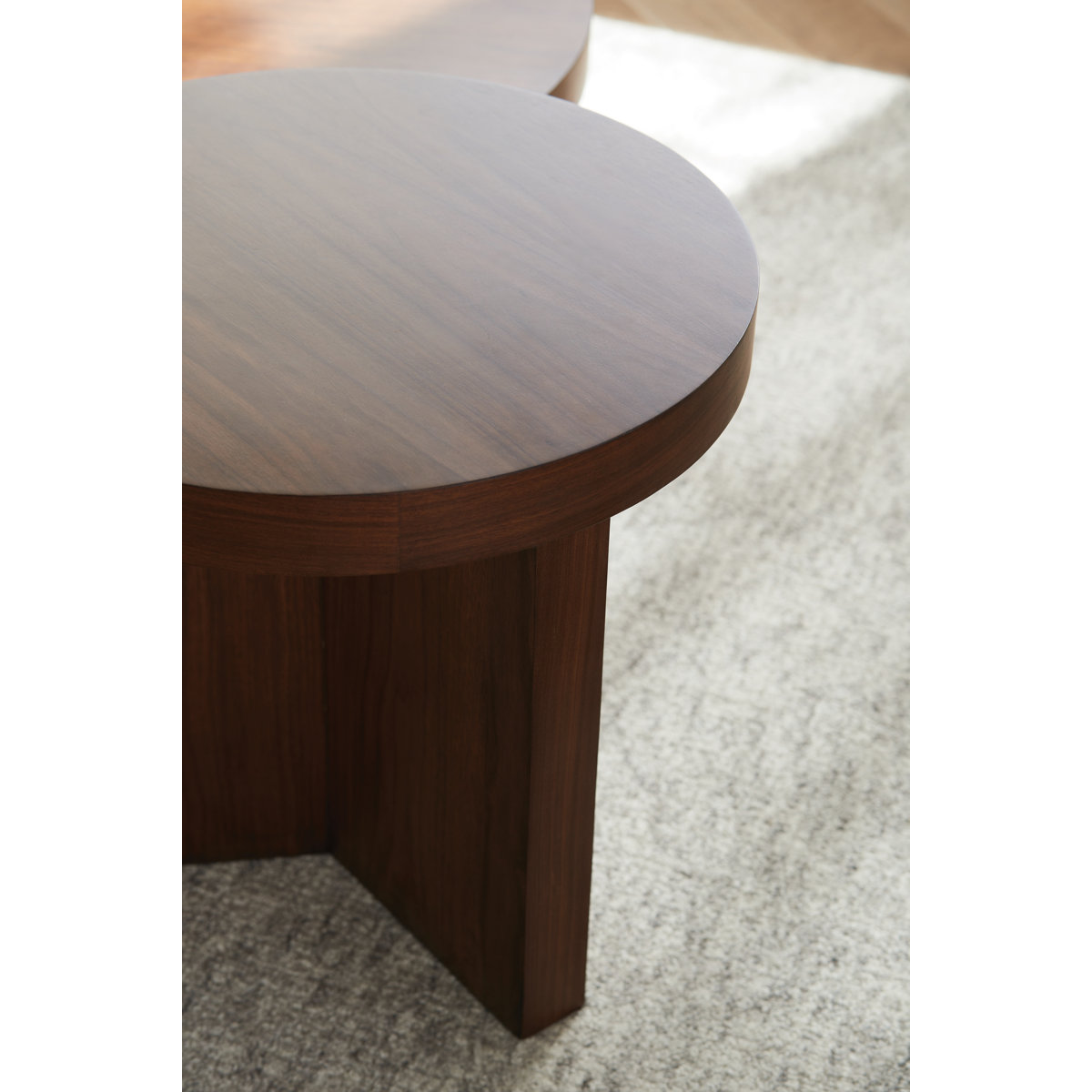 Rowe Furniture Capri Round Cocktail Table & Reviews | Perigold