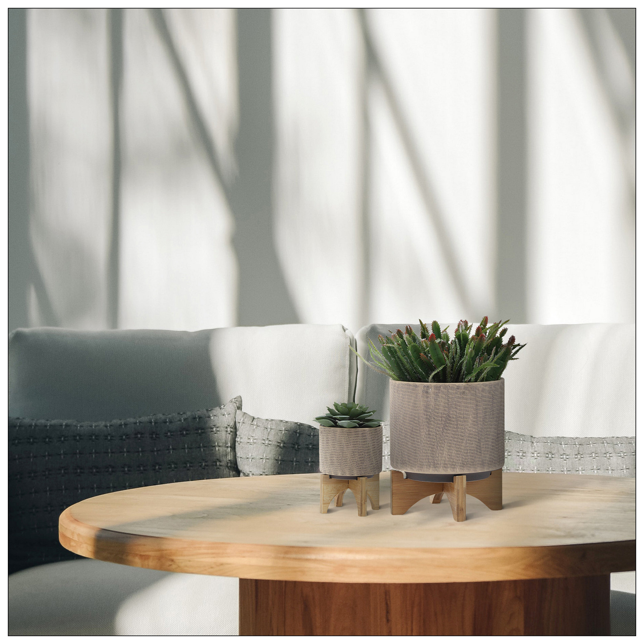 Dakota Fields S/2 5/8" MESH PLANTER W/ STAND, TAN - Wayfair Canada