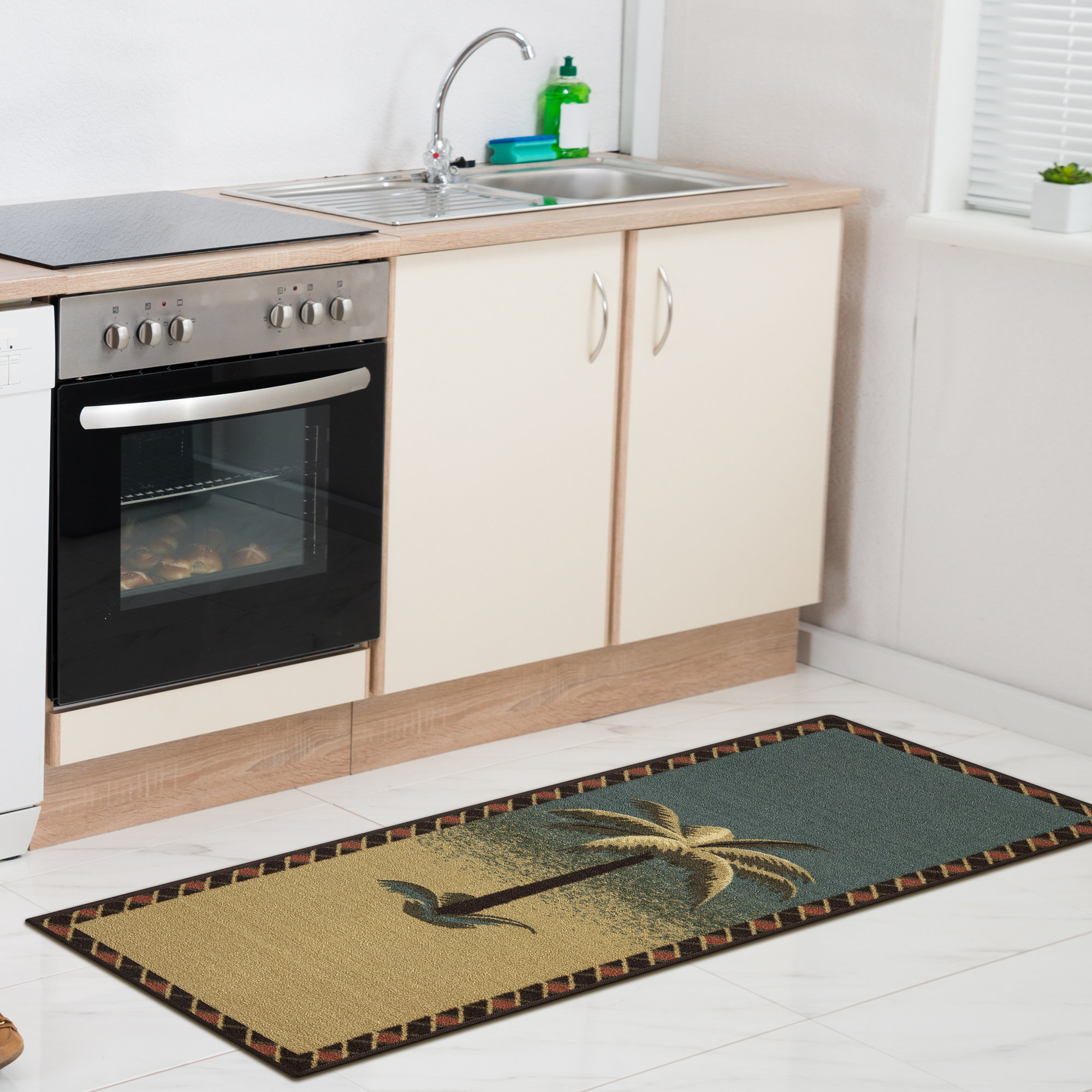 Ottomanson Machine Washable Non-Slip Rubberback Tropical Palm Tree ...