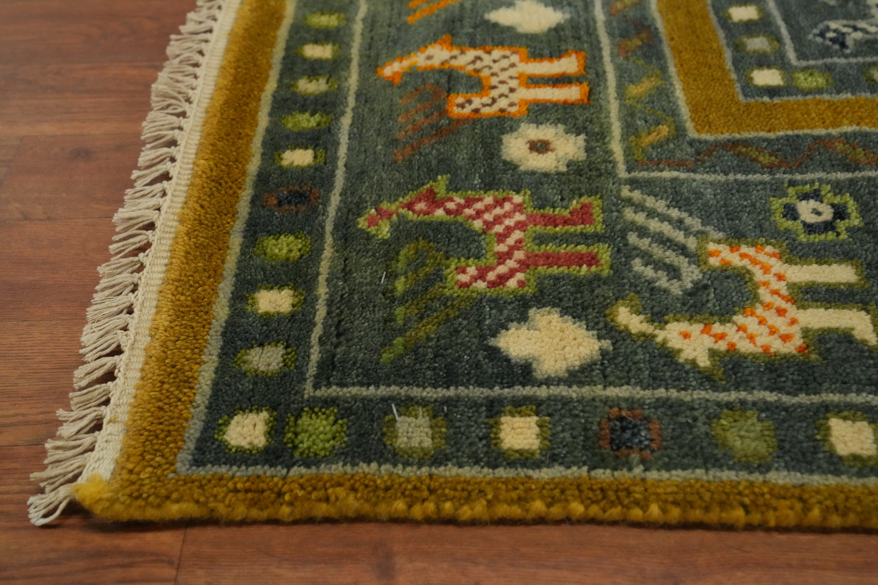Isabelline Animals Wool Traditional Ziegler Living Room Area Rug 8x10 ...
