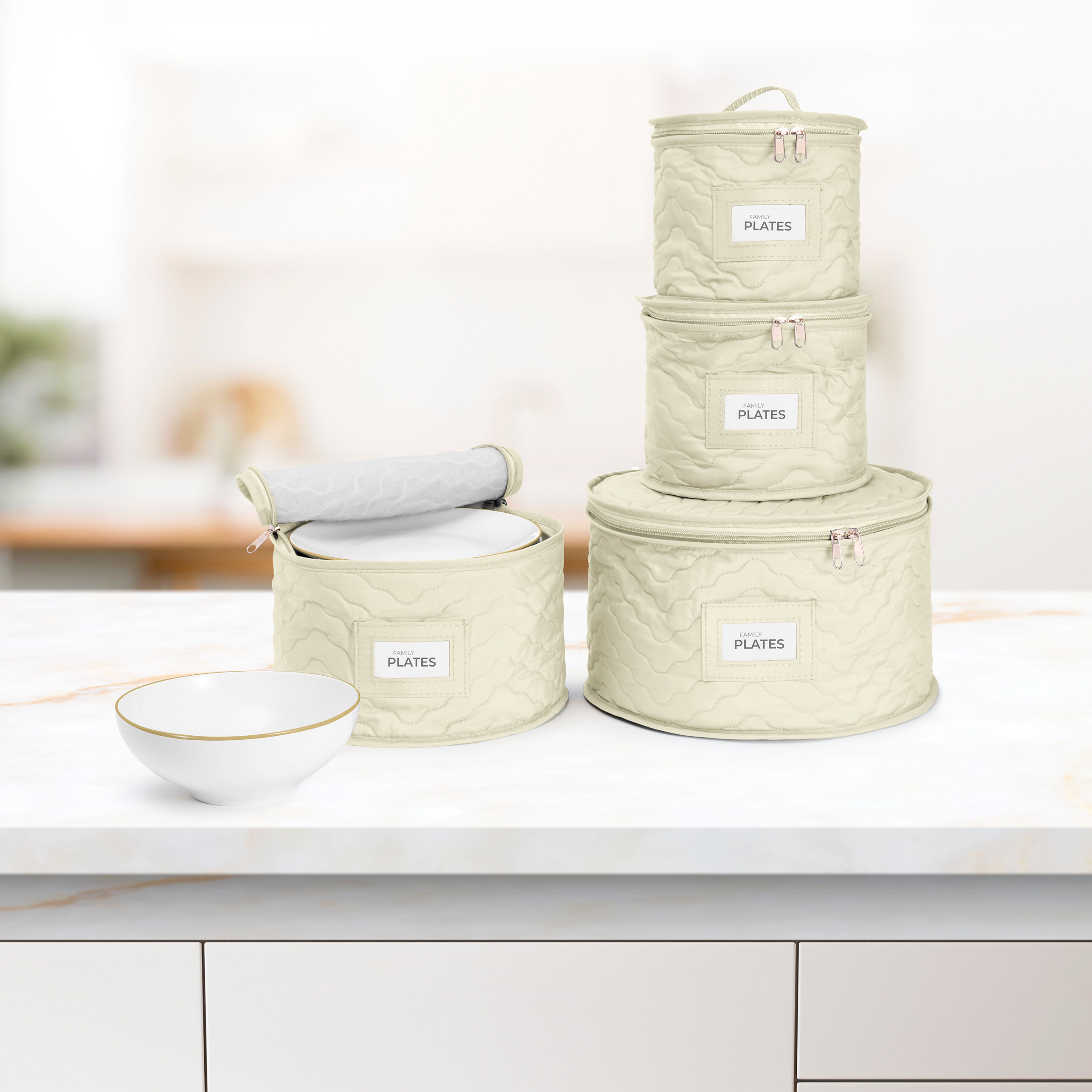 Sorbus 4 Piece Quilted Dinnerware Storage Set | Wayfair
