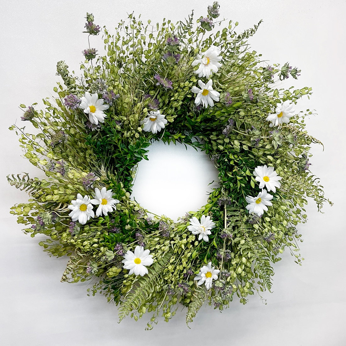The Holiday Aisle® Dried Morning Daisies 22" Spring Wreath | Wayfair