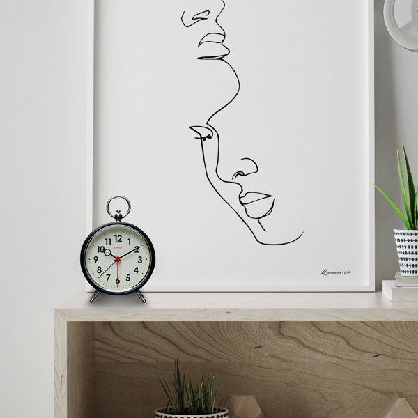 Cloudnola Analog Metal Quartz Movement / Crystal Tabletop Clock with ...