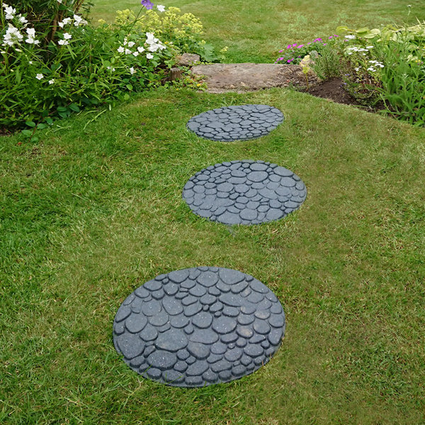 Dakota Fields Townes River Rock Step Stone | Wayfair.co.uk