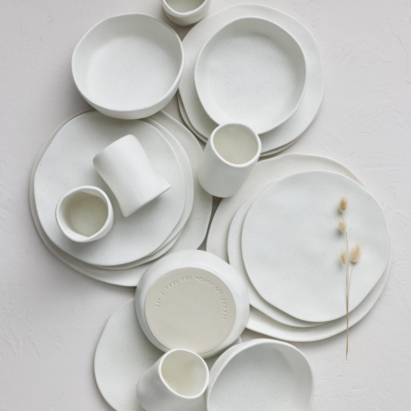 Stone by Mercer Project Hekonda Debossed 32-Piece Dinnerware Set ...