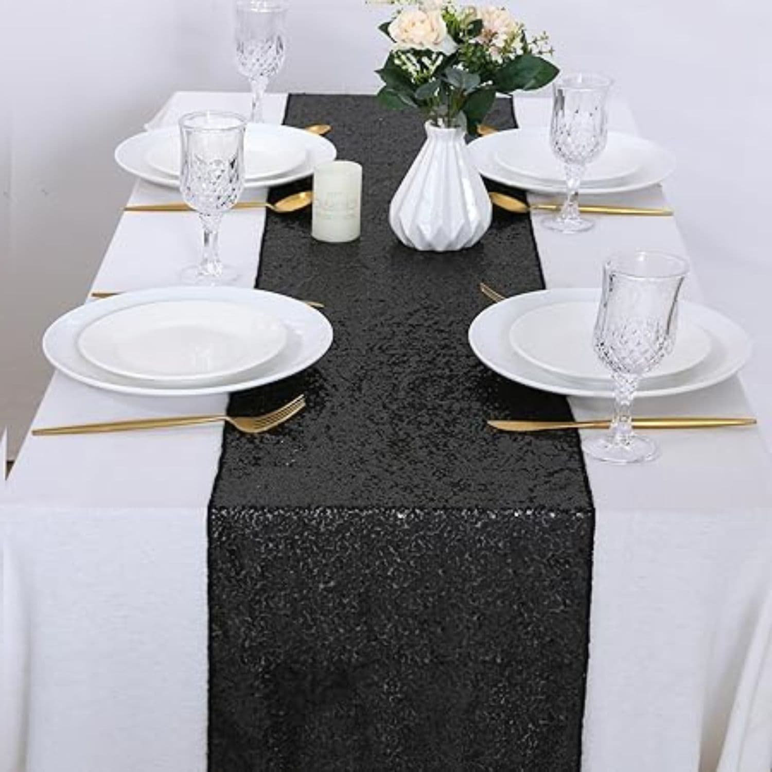 Everly Quinn 12-Pack Sequin Table Runner Decoration - Wayfair Canada