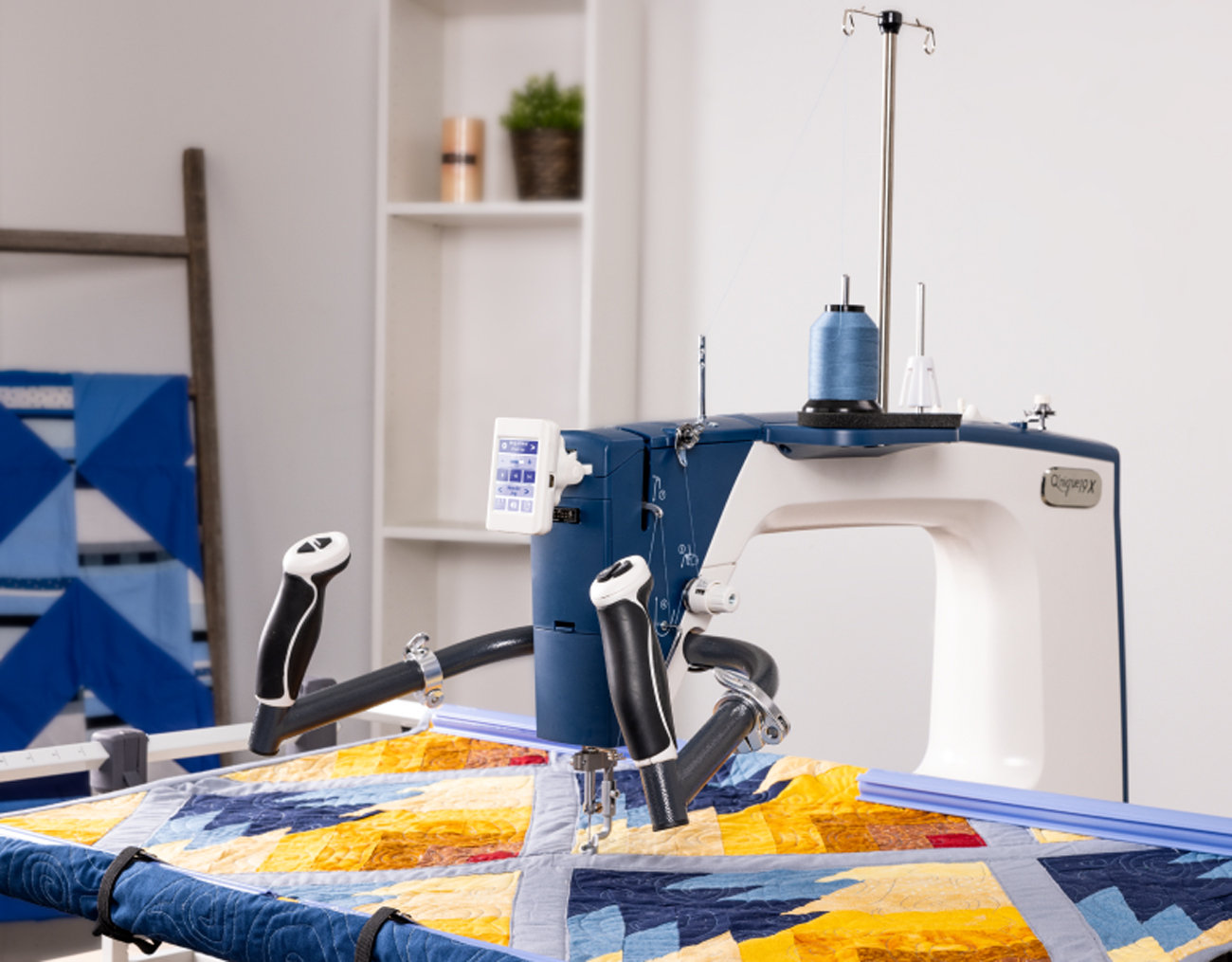 Q'nique Grace Q'nique 19X 19" Computerized Long Arm Quilting Machine w ...