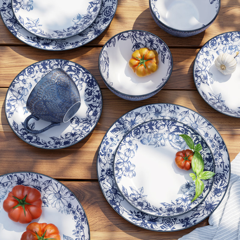 blue flower pattern dishes
