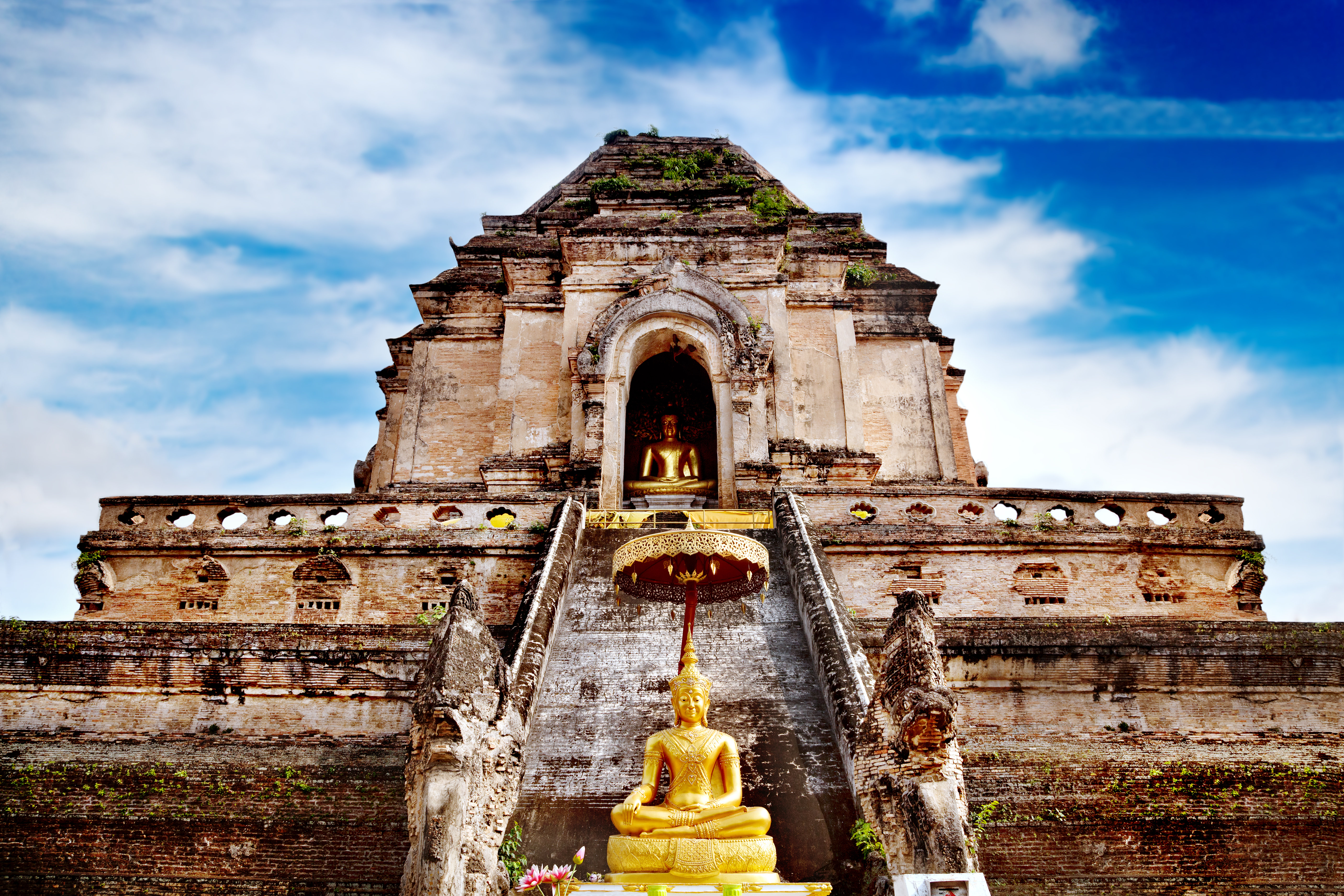 Ebern Designs Temple Wat Chedi Luang In Chiang Mai, Thailand On Canvas ...