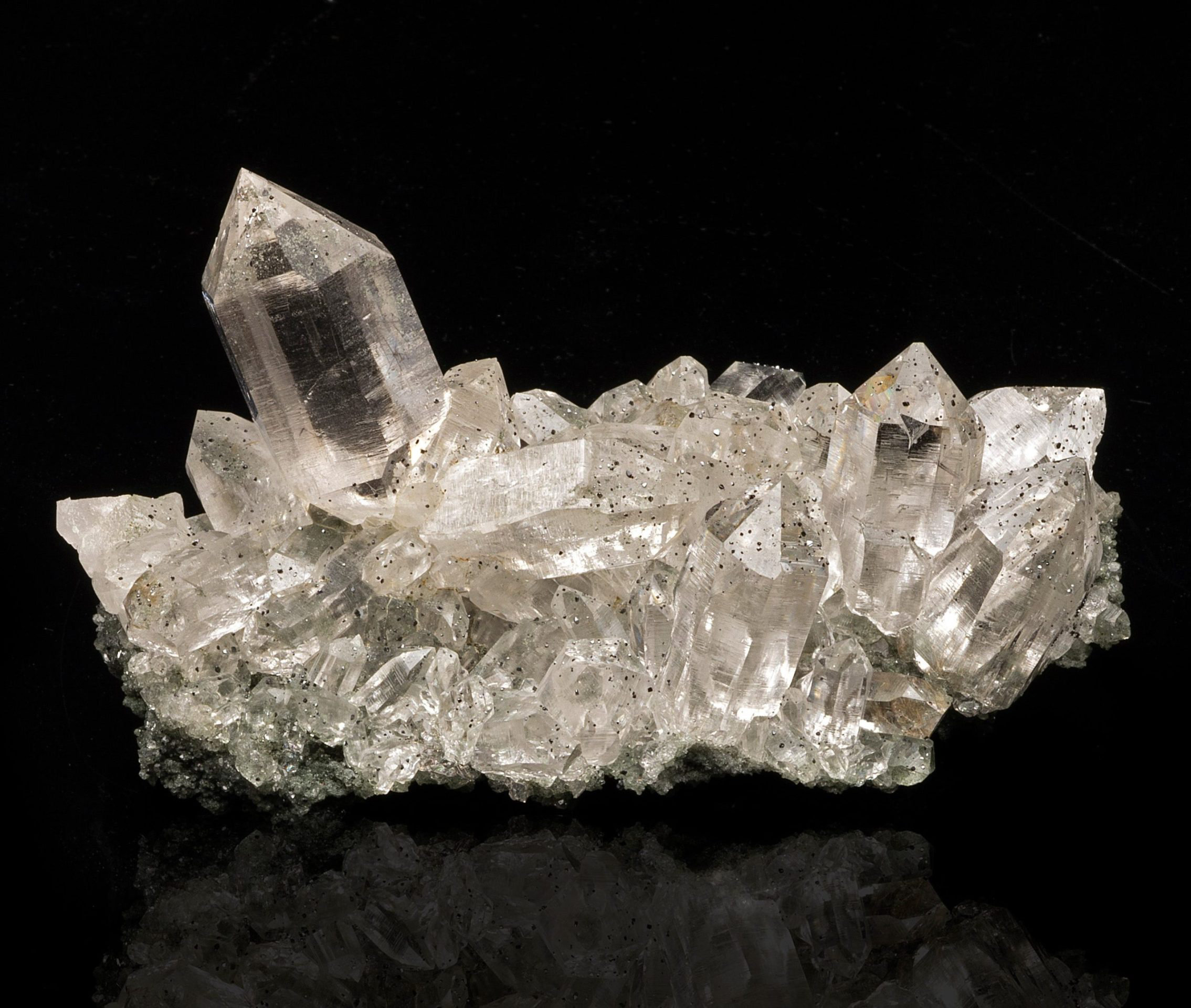 Foundry Select Himalayan Chlorite Quartz Cluster | Wayfair