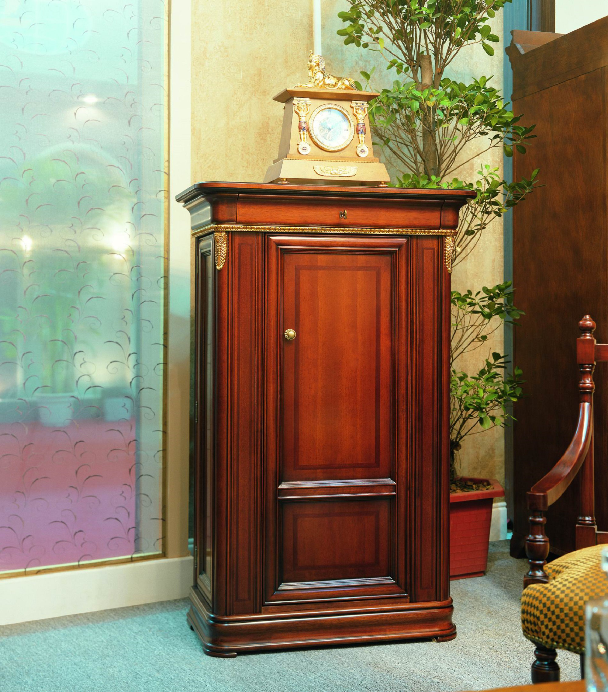 Astoria Grand Gigasso Bar Cabinet | Wayfair