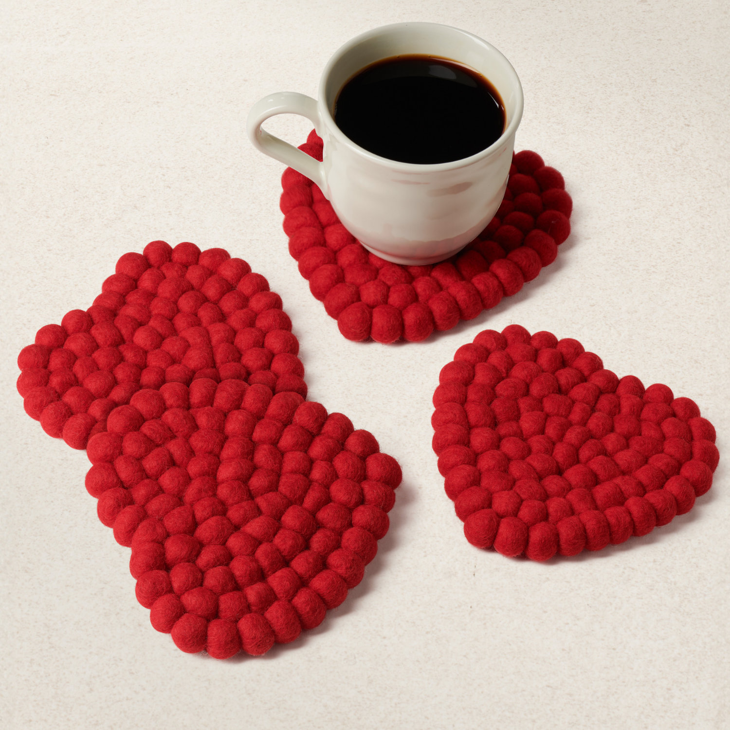 Torre & Tagus MODWOOL Heart Shaped Wool Ball Drink Coasters (Set of 4 ...