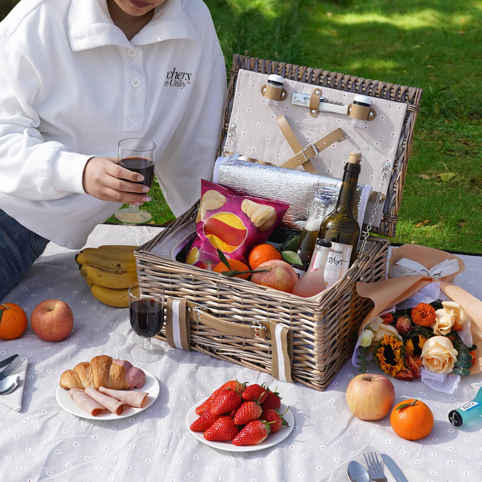 Arlmont & Co. Wicker Picnic Basket for 2 with Large Insulated Cooler ...