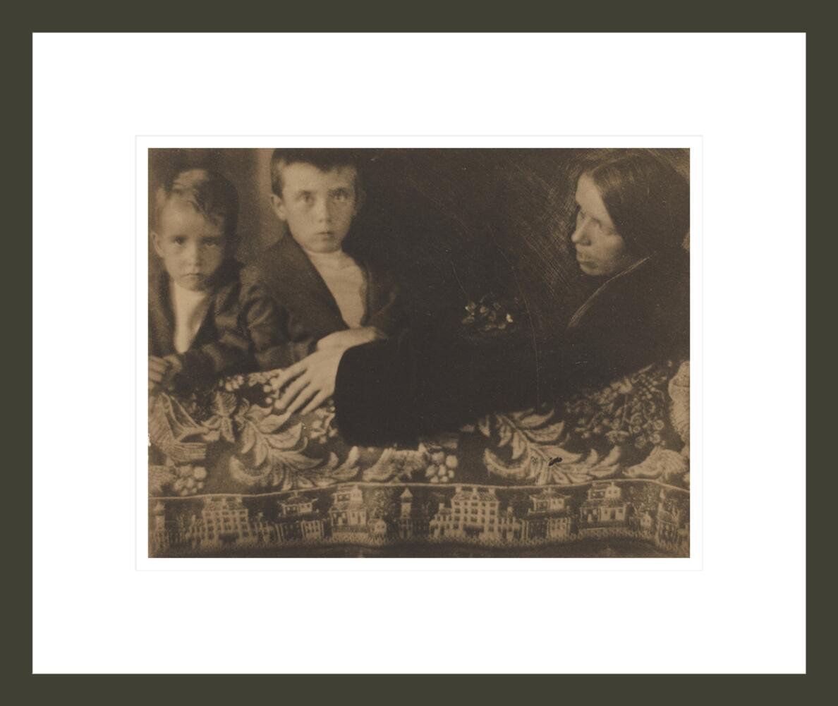 1000Museums Family Group (Mrs. White Maynard & Lewis) by Gertrude ...