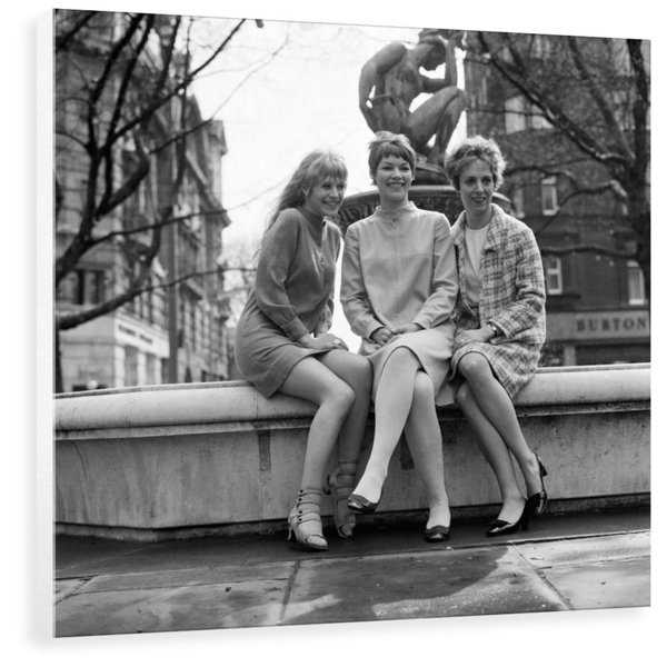 George Oliver Marianne Faithfull by Piper - Print | Wayfair.co.uk