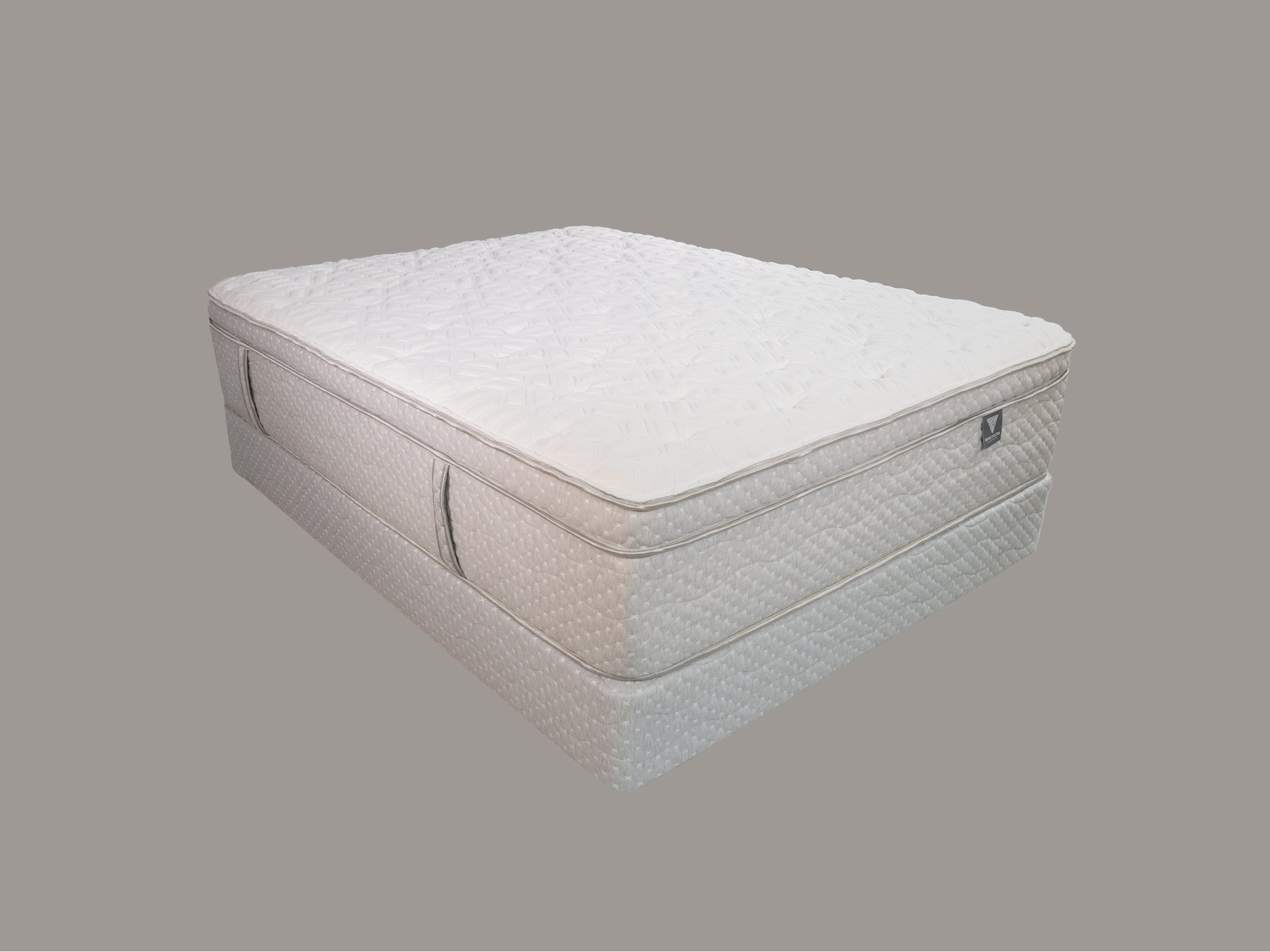 Grand Rapids Bedding HIGHLAND ET PLUSH | Wayfair