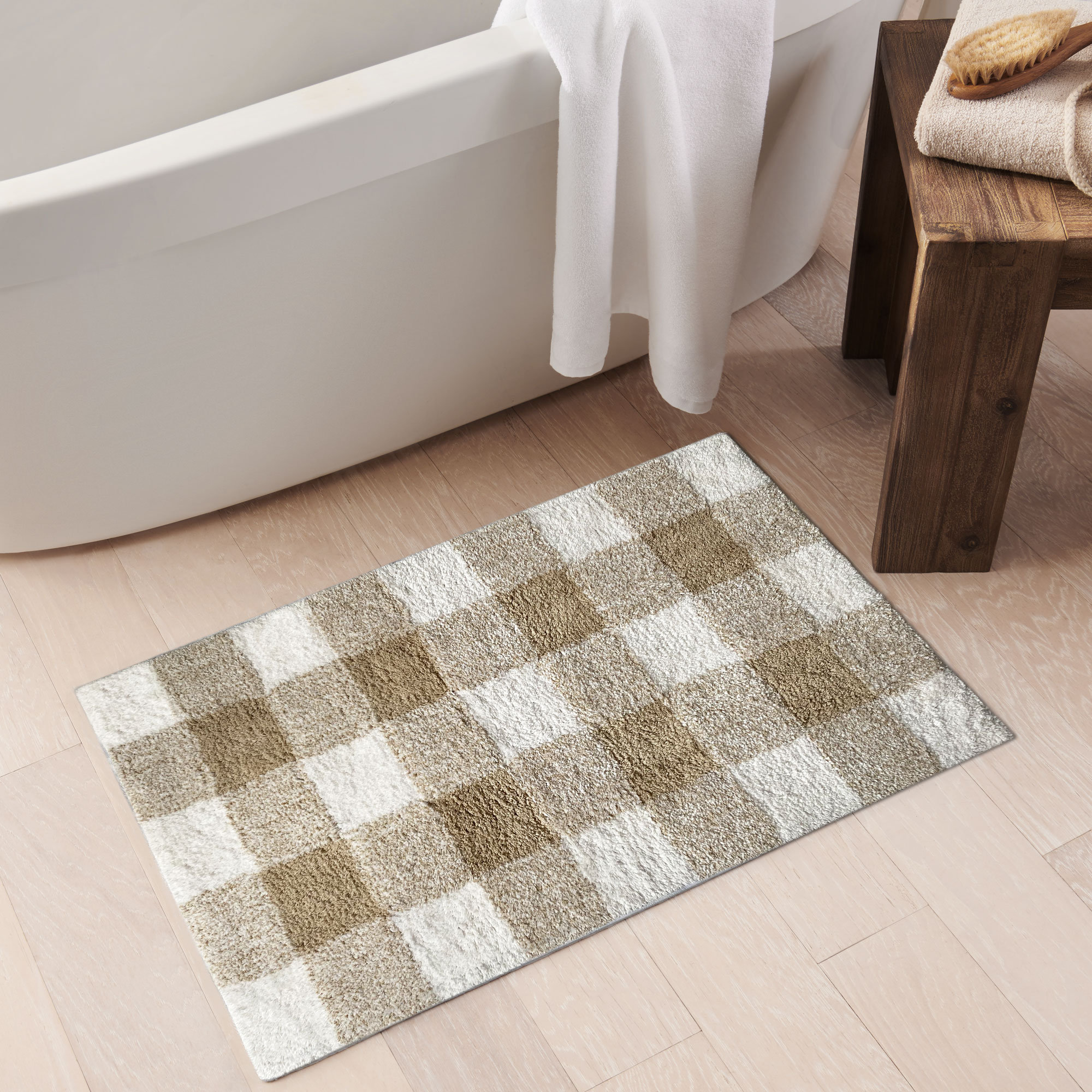 Gracie Oaks Skookum Farmhouse Living Buffalo Check Bath Rug & Reviews ...