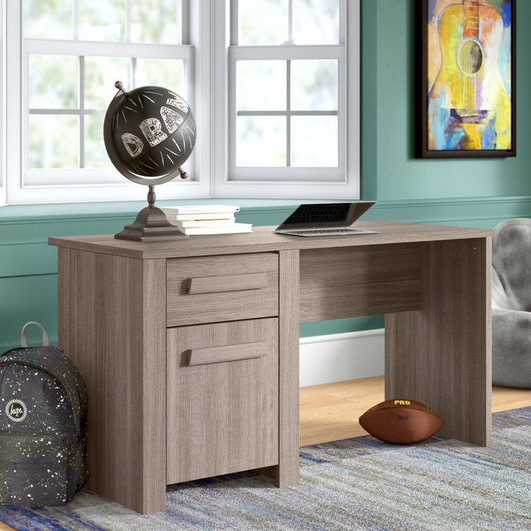Wade Logan Brigitte 136cm Computer Desk | Wayfair.co.uk