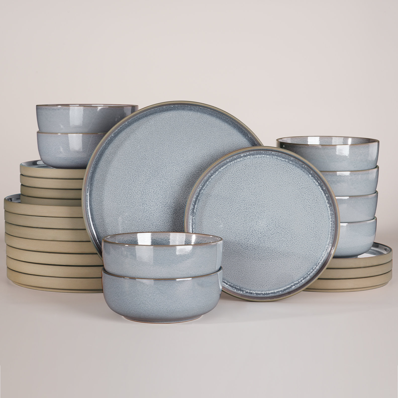 Famiware 18 Pieces Stoneware Dinnerware Set, Plates And Bowls Set For 6 ...