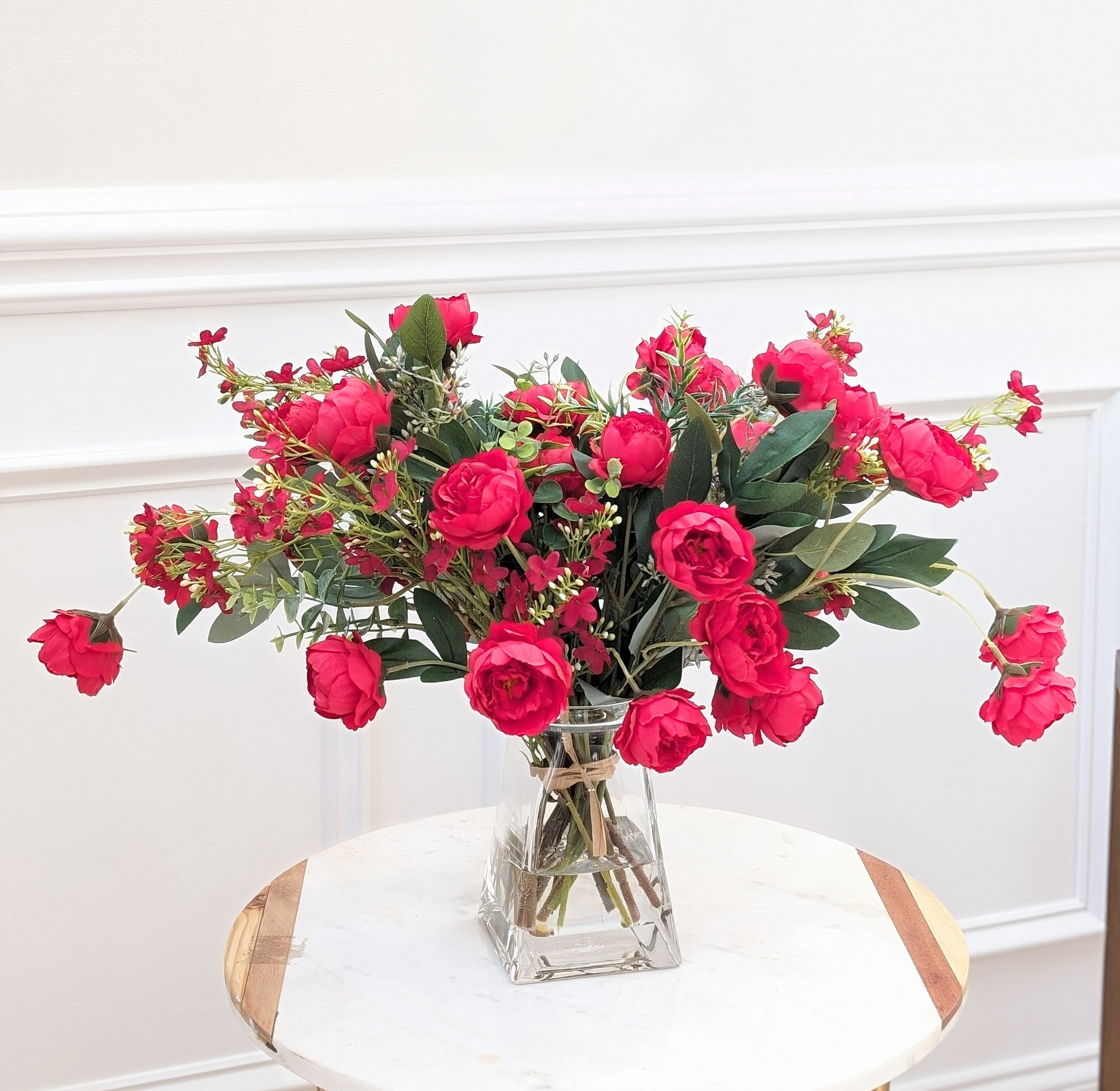 Primrue Roses Floral Arrangements in Vase | Wayfair