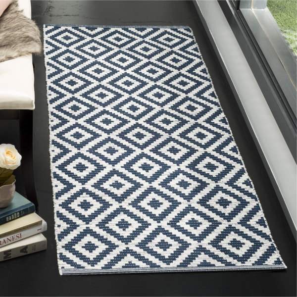 Wrought Studio Harlow Hand Woven Cotton Geometric Rug & Reviews | Wayfair