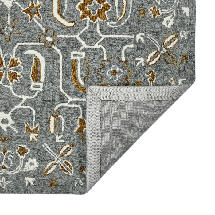 Bungalow Rose Hand Hooked Wool Floral Rug | Wayfair