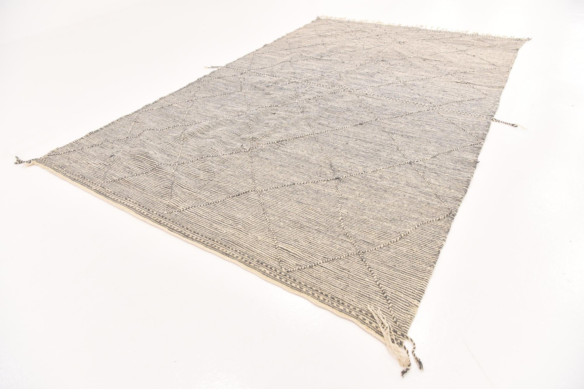 Isabelline Julian Gray Rug | Wayfair