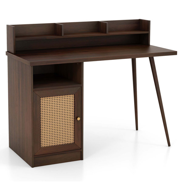 Beachcrest Home™ Beckford Desk with Hutch & Reviews | Wayfair
