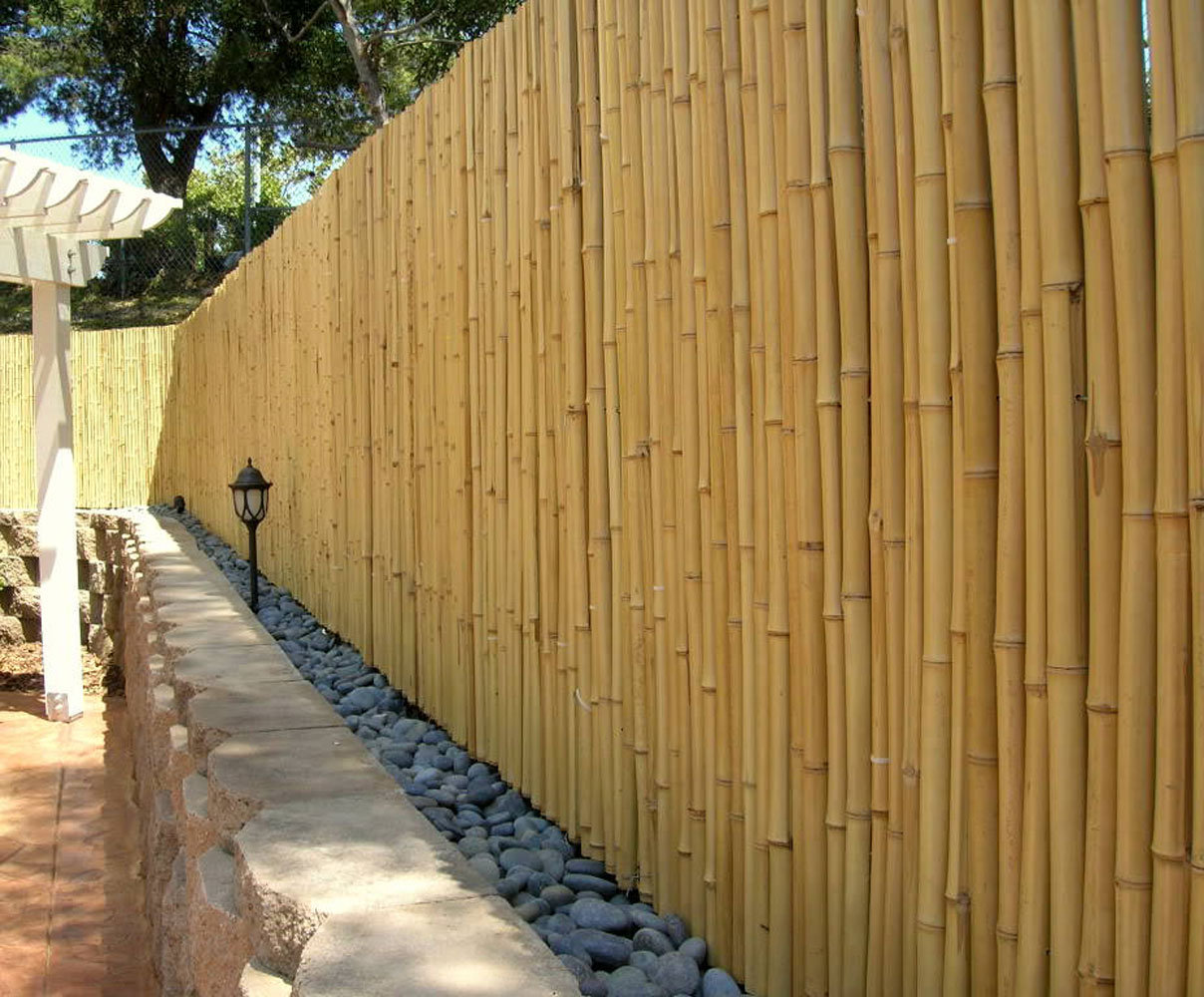 Backyard X-Scapes Natural Bamboo Fencing Decorative No Dig Fence Panels ...