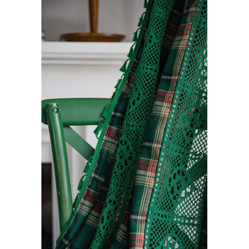 The Holiday Aisle® Janeczka Christmas Green Checkered Patchwork ...
