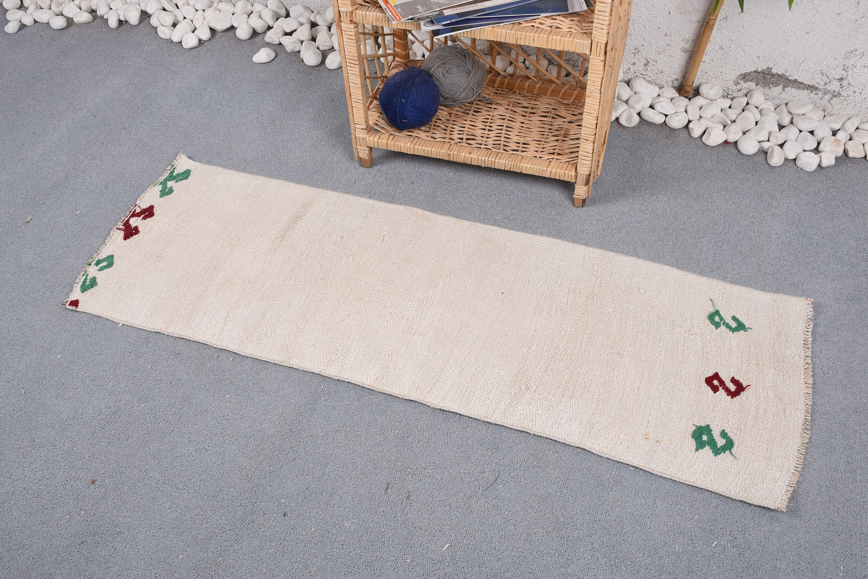 Isabelline Beige Neutral Rugs, Oriental Rugs, 1.5x4.4 ft Small Rugs ...