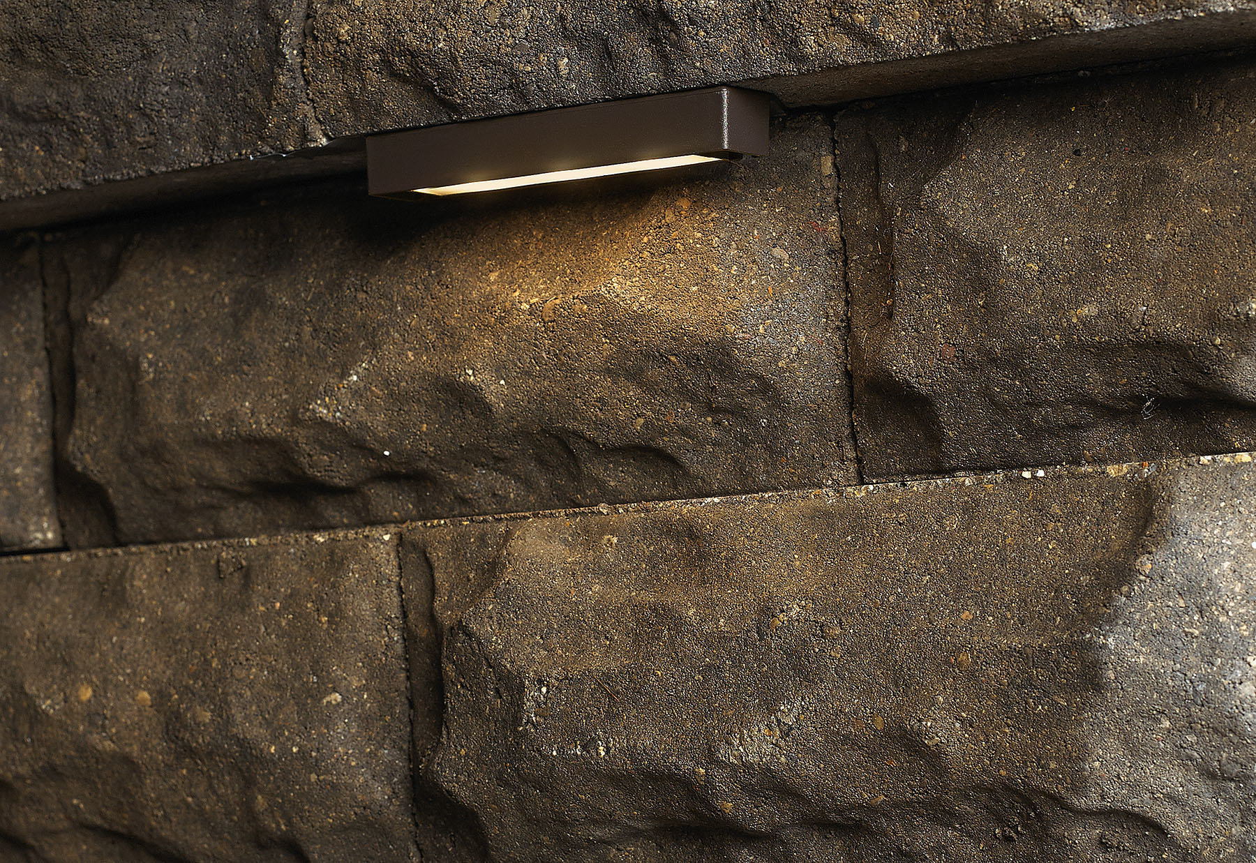 Hinkley Nuvi Low Voltage Hardwired Deck Light & Reviews | Wayfair