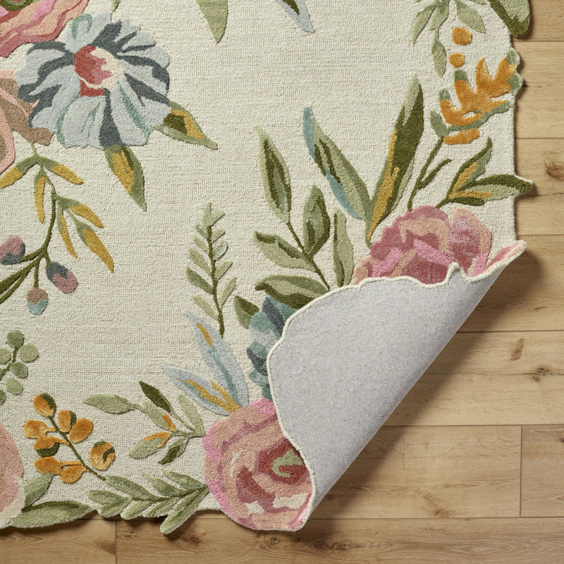 Lark Manor Aranita Hand Tufted Floral Rug | Wayfair