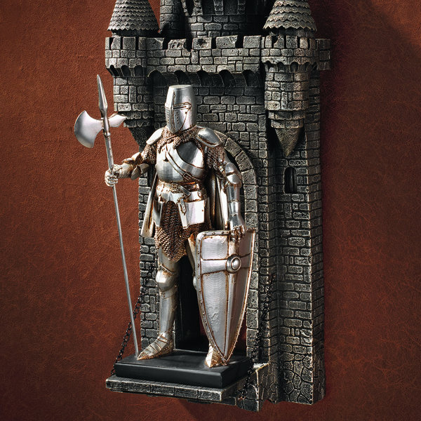 Design Toscano Medieval Nuremberg Castle Guard Gothic Knight Figurine ...